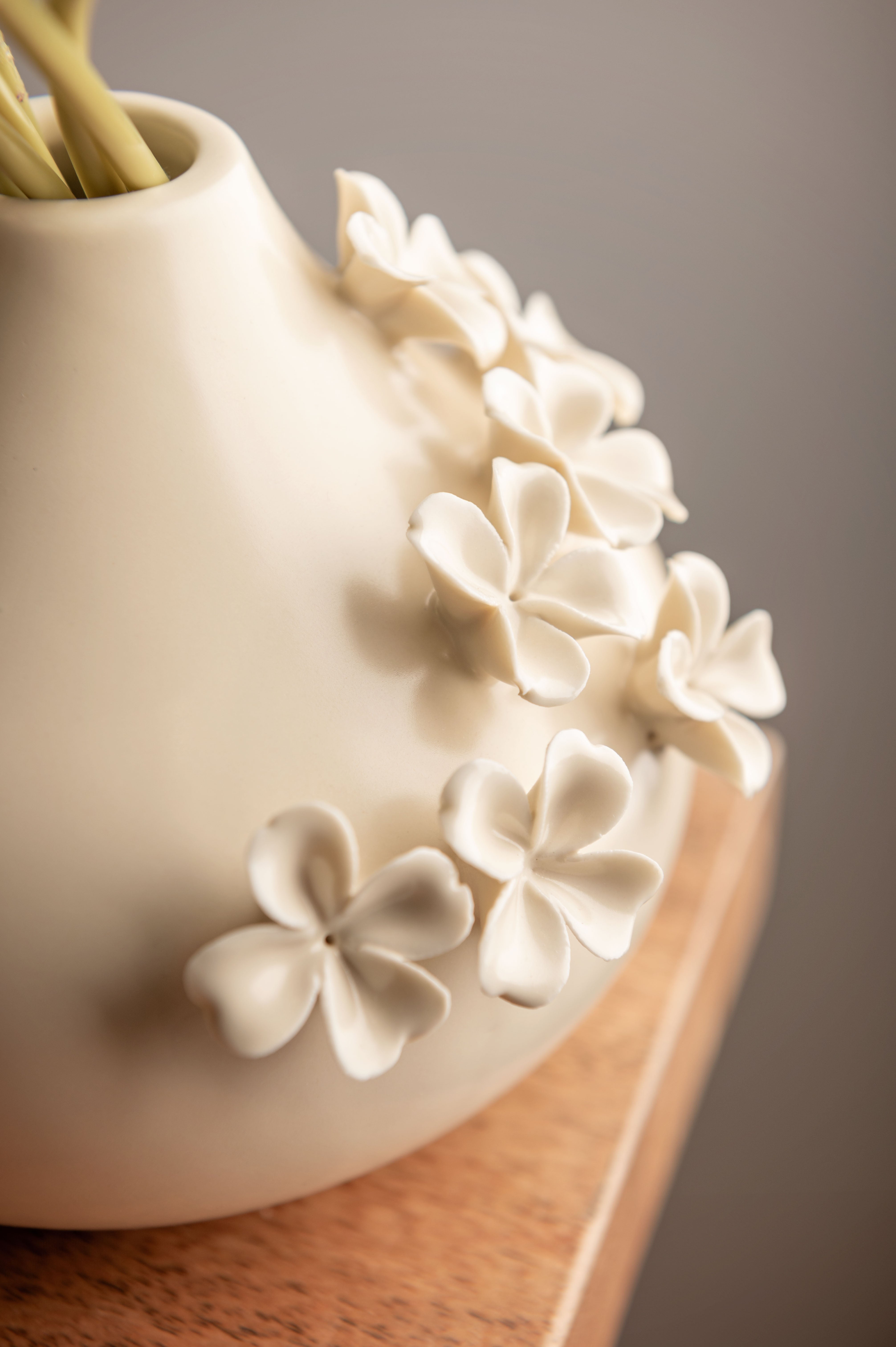 Amelia Flower Vase – Karma